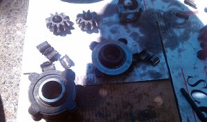 Rear Axle G80 Differential Rebuild | offroadTB.com
