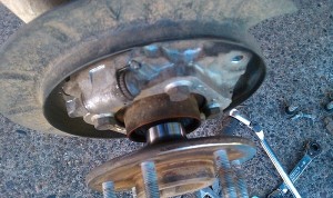 Rear Axle G80 Differential Rebuild | offroadTB.com